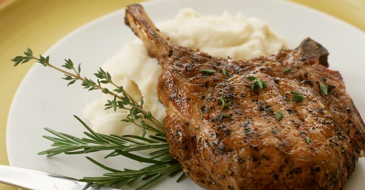 Pork Chops With Mashed Potatoes Recipe Eat Smarter Usa